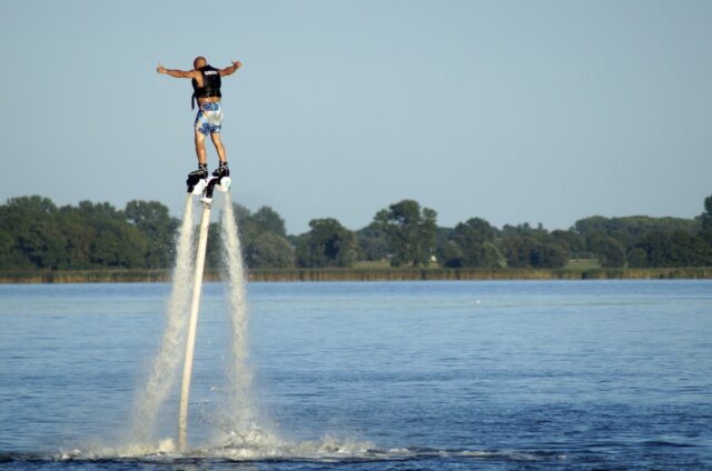 Hydroflying (Flyboard, Hoverboard and Jetpack) - 7R Travel Group